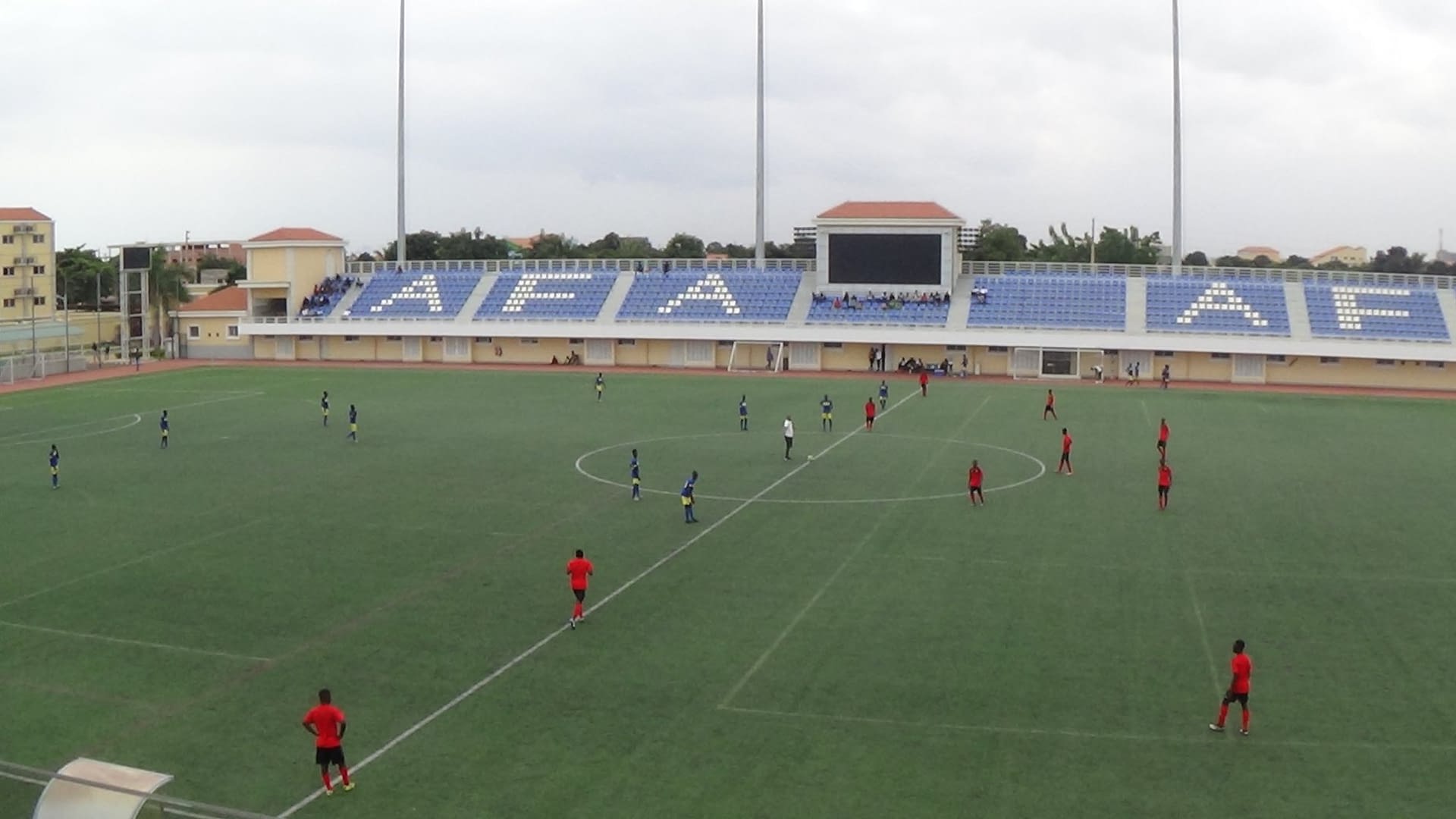 Escuela de Fútbol Base AFA Angola. Partidos amistosos - Metodología de ...